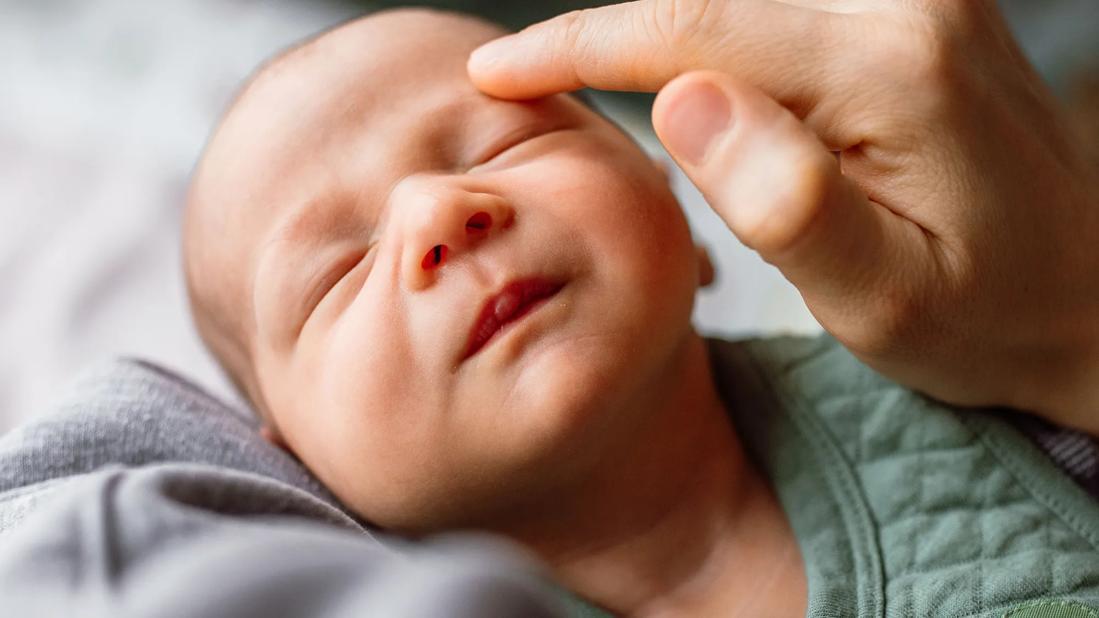 Newborn Lip Blisters: What Causes Them and When To Seek Care - Wockr